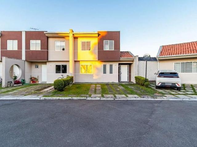 Sobrado com 110m² á venda na Rua Dr° Petrônio Romero de Souza no Cajuru Condomínio Residencial Mor
