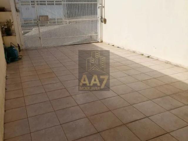 Sobrado com 125 mts. Úteis e 3 suítes!