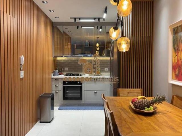 Sobrado com 125m² à Venda na Vila Alzira, 2 Dormitórios e Área Gourmet