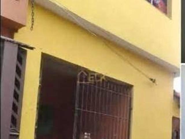 Sobrado com 12 kitnets à venda, 200 m² por R$ 742.000 Dos Casa São Bernardo do Campo/SP