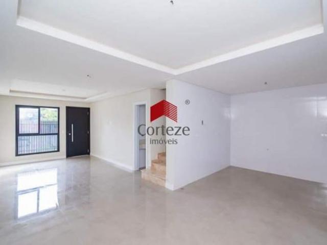 Sobrado com 137,9m² 3 quartos, à venda, no bairro São Lourenço em Curitiba