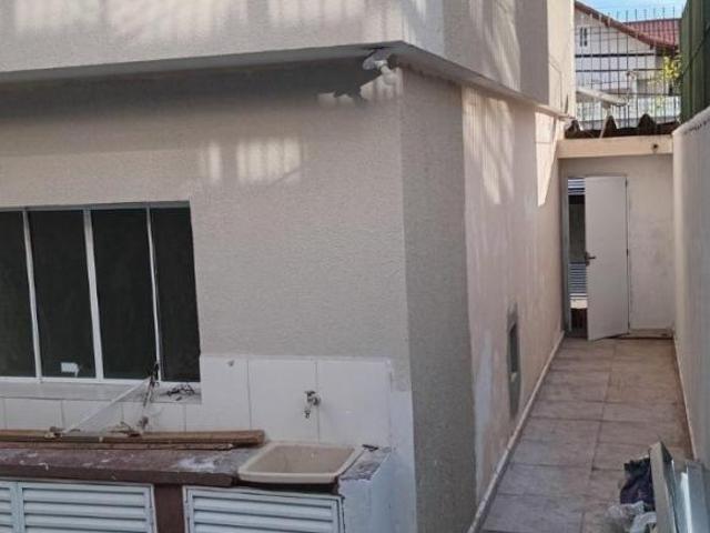 SOBRADO COM 140 M2 NO JARDIM BONFIGLIOLI