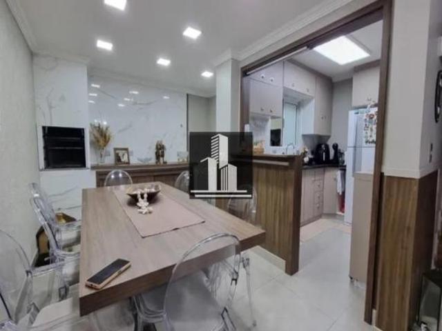 Sobrado com 140m² na Vila Nova Pauliceia