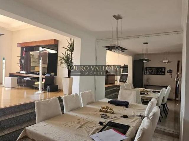 Sobrado com 140m²