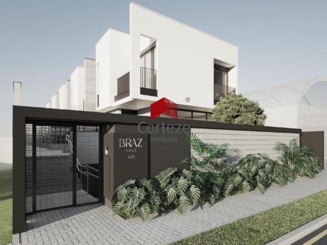 Sobrado com 152,5m² 3 quartos, à venda, no bairro São Braz em Curitiba
