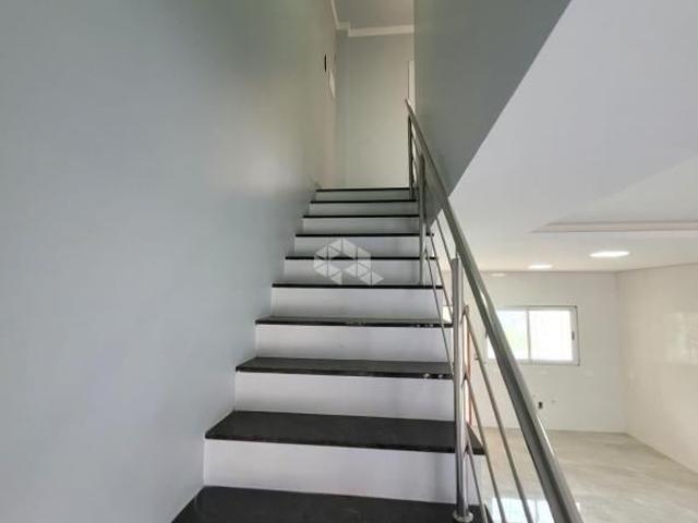 Sobrado com 152m² com 3 dormitorios no Bairro Campestre, São Leopoldo