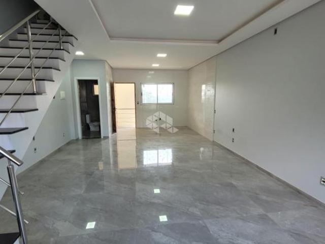 Sobrado com 152m² 3 dormitorios no Bairro Campestre, São Leopoldo