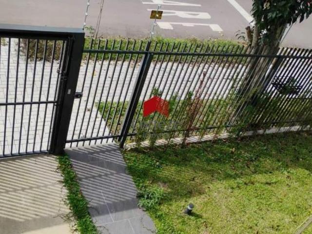 Sobrado com 160,55m² 3 quartos, à venda, no bairro Guabirotuba em Curitiba