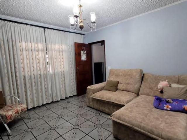 Sobrado com 164m² localizado na Vila Floresta em Santo André SP