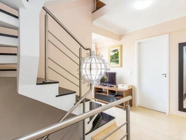 Sobrado com 173m² no Parque Cisper