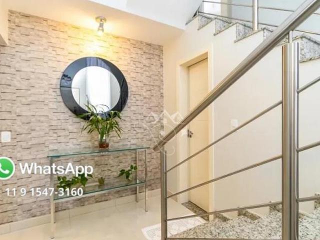 Sobrado com 188m² na Granja Viana Cotia