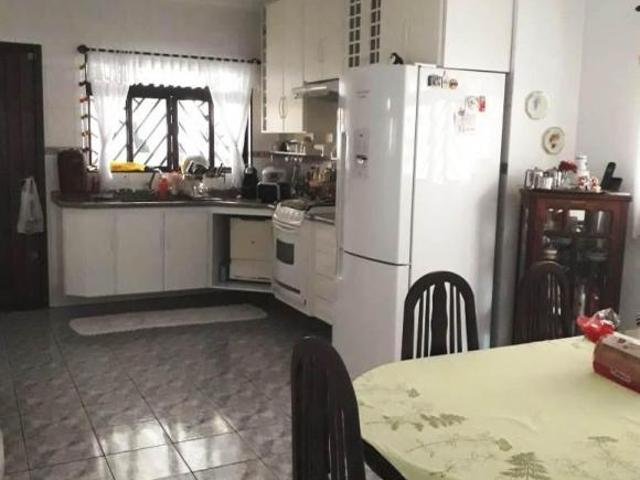 Sobrado amplo a venda com 189 m² localizado no Jardim Jamaica em Santo André SP