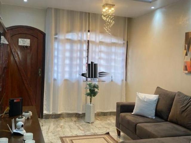 Sobrado com 194m², 2 dormitórios, área gourmet e 3 vagas SBC