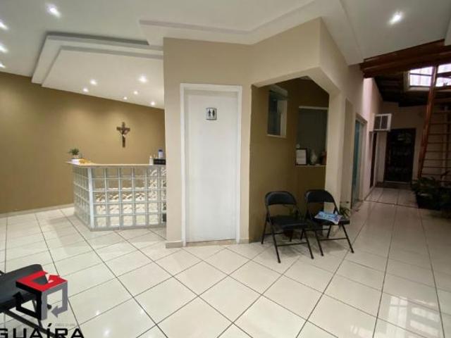 Sobrado com 197,37m² no Centro de SBC SP