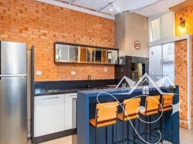 Sobrado com 200m² na Vila Moinho Velho
