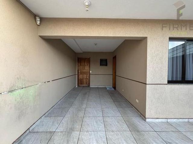 Sobrado com 216m² de area provativa no Bairro Costeira São José dos Pinhais