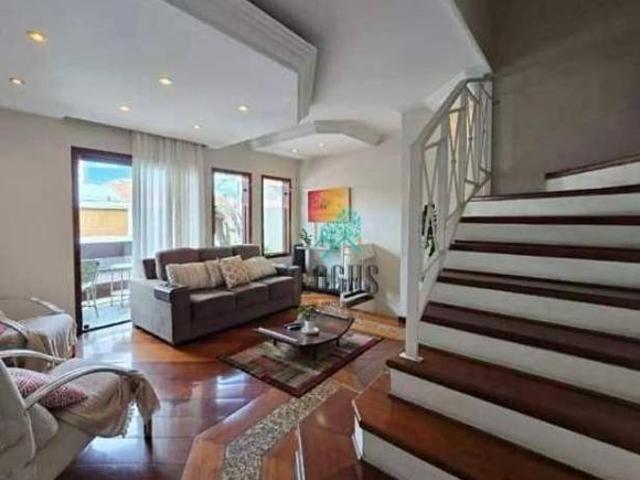 Sobrado com 234m² composto por 3 dormitórios sendo 1 suíte, à venda por R$ 1.250.000 Nova Petrópol
