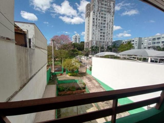 Sobrado com 242 m² e 4 quartos à venda no bairro Cristo Redentor