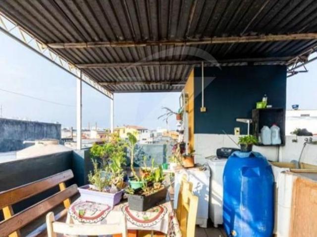Sobrado com 247m² com 3 Dormitórios 1 Suíte 2 Vagas á venda na Vila Constança!