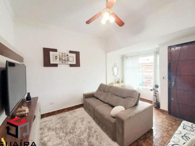 Sobrado com 253m² localizada no Bairro Independência em São Bernardo do Campo/SP