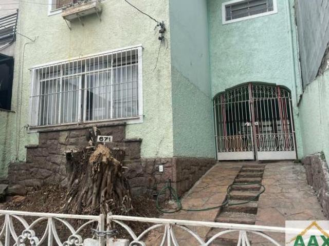 Sobrado com 280m² na Pompeia