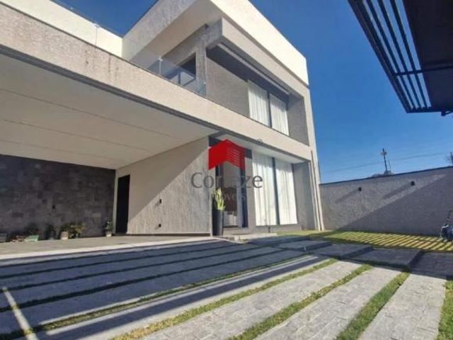 Sobrado com 280m² 4 quartos, à venda, no bairro Rio Pequeno em São José dos Pinhais