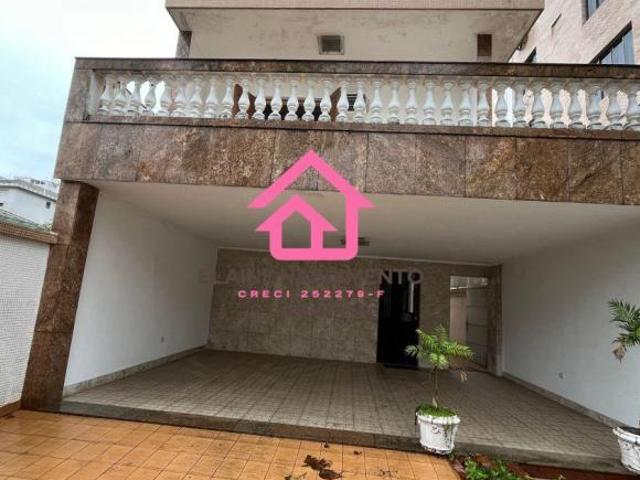 SOBRADO com 295m² na APARECIDA em SANTOS/SP