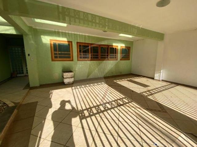 Sobrado com 2 Dorm Suíte e Closet 2 Vagas Grandes