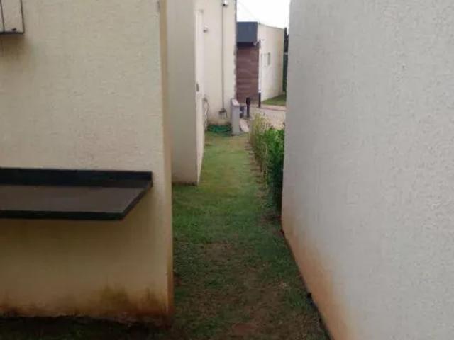 Sobrado com 2 dormitórios, 48 m² venda por R$ 360.000,00 ou aluguel por R$ 2.200,00/mês Chácara