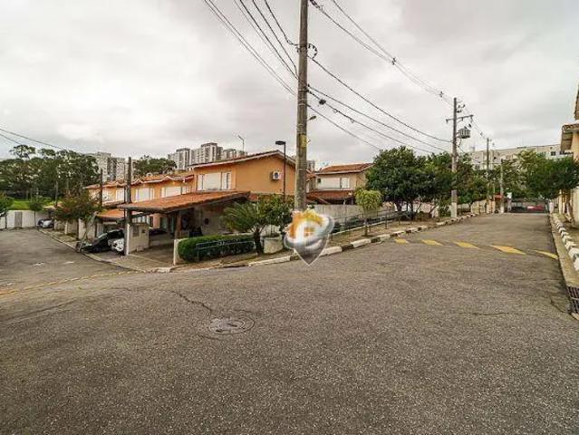 Sobrado com 2 dormitórios à venda, 60 m² por R$ 325.000 Loteamento City Jaragua São Paulo/SP