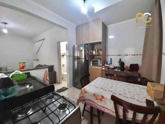Sobrado com 2 dormitórios à venda, 62 m² por R$ 330.000,00 Mirim Praia Grande/SP