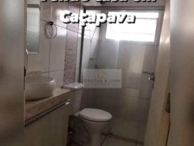 Sobrado com 2 dormitórios à venda, 70 m² por R$ 350.000,00 Village das Flores Caçapava/SP