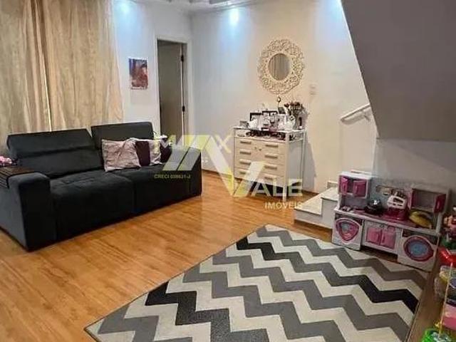 Sobrado com 2 dormitórios à venda, 107 m² por R$ 490.000 Jardim Califórnia Jacareí/SP