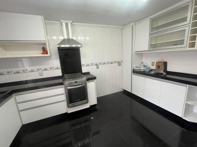 Sobrado com 2 dormitórios à venda, 109 m² por R$ 600.000,00 Vila Assunção Santo André/SP