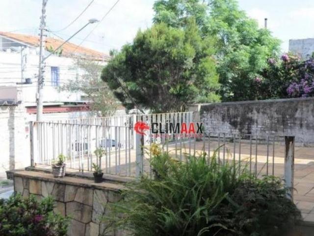 Sobrado em Vila Madalena com 100m² de construção e 300m² de terreno Zona Oeste SP