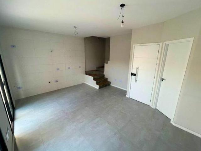 Sobrado com 2 dormitórios à venda, 100 m² por R$ 570.000,00 Parque Industriário Santo André/SP