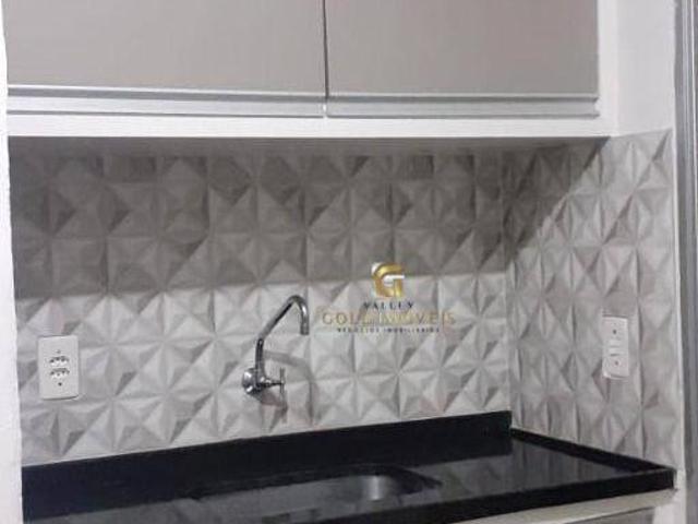 Sobrado à venda, 101 m² por R$ 291.000,00 Vila São Geraldo São José dos Campos/SP