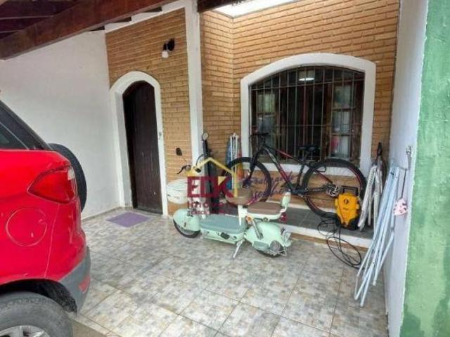 Sobrado com 2 dormitórios à venda, 117 m² por R$ 477.000 Martim de Sá Caraguatatuba/SP