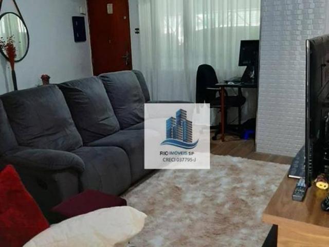 Sobrado com 2 dormitórios à venda, 118 m² por R$ 710.000,00 Olímpico São Caetano do Sul/SP