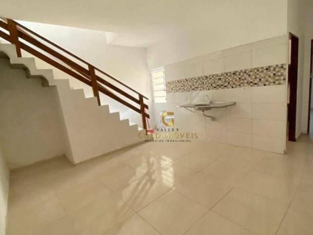 Sobrado com 2 dormitórios à venda, 112 m² por R$ 330.000,00 Campos de São José São José dos Camp
