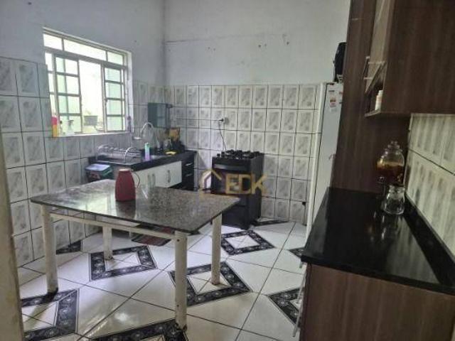 Sobrado com 2 dormitórios à venda, 125 m² por R$ 318.000,00 Jardim Torrão de Ouro São José dos C