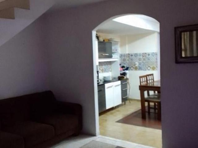 Sobrado com 2 dormitórios à venda, 125 m² por R$ 435.000,00 Vila Camilópolis Santo André/SP