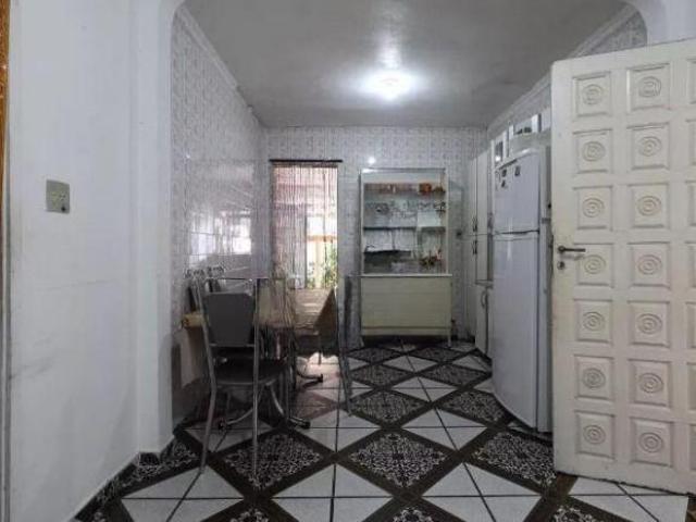Sobrado com 2 dormitórios à venda, 128 m² por R$ 375.000,00 Vila Apiaí Santo André/SP