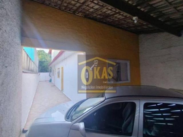 Sobrado com 2 dormitórios à venda, 120 m² por R$ 450.000 Vila Urupês Suzano/SP