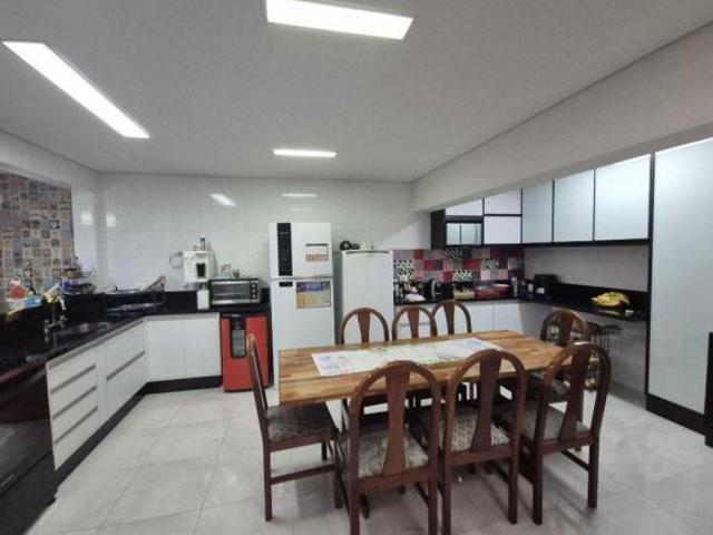 Sobrado com 2 dormitórios à venda, 120 m² por R$ 639.000 Vila Tolstoi São Paulo/SP