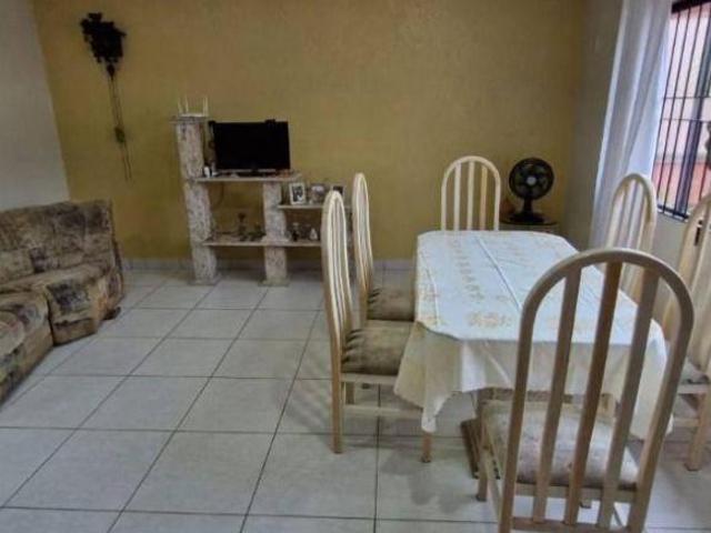 Sobrado com 2 dormitórios à venda, 123 m² por R$ 690.000,00 Jardim Imperador Praia Grande/SP