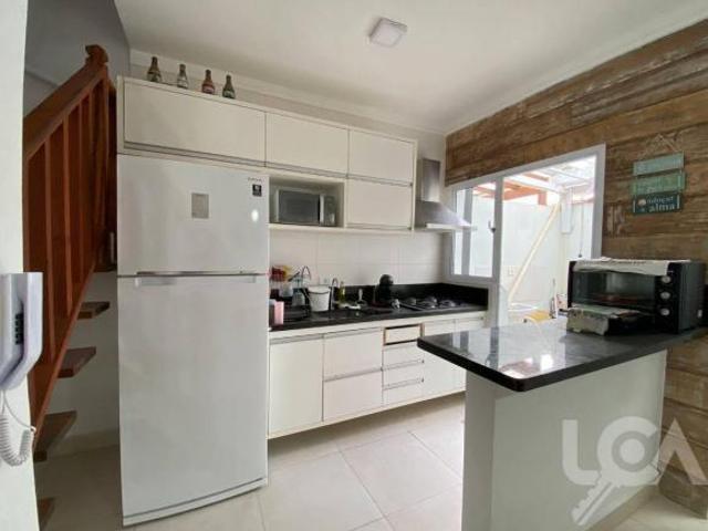 Sobrado com 2 dormitórios à venda, 135 m² por R$ 625.000,00 Massaguaçu Caraguatatuba/SP