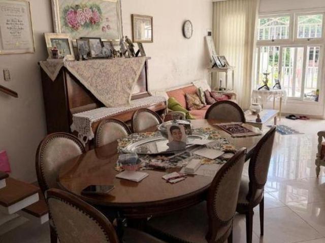 Sobrado com 2 dormitórios à venda, 131 m² por R$ 800.000,00 Jardim Anália Franco São Paulo/SP