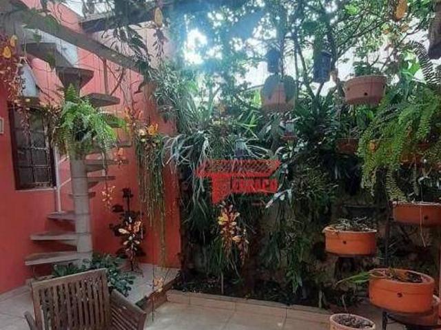 Sobrado com 2 dormitórios à venda, 131 m² Vila Alzira Santo André/SP