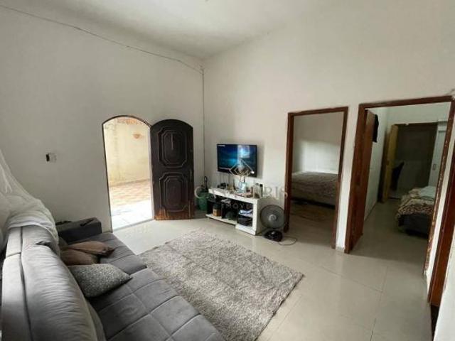 Sobrado com 2 dormitórios à venda, 132 m² por R$ 850.000,00 Boqueirão Praia Grande/SP
